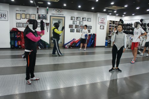 [직장人] 박세령 과장 "펜싱, 긴장을 찌르는 묘미”