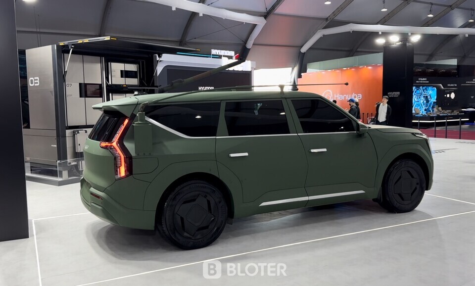 기아 'EV9 밀리터리' 콘셉트 공개...실제 군 투입 가능할까? [카미경]