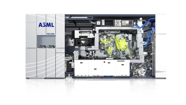 '슈퍼을' ASML과 손잡는 삼성·SK, 'D램용' EUV 선점 경쟁