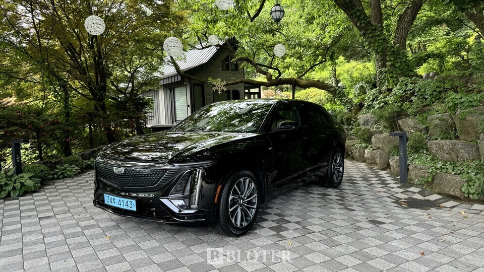 슈퍼크루즈 빠진 '캐딜락 리릭' ADAS, 국내 도로서 써보니 [카미경]